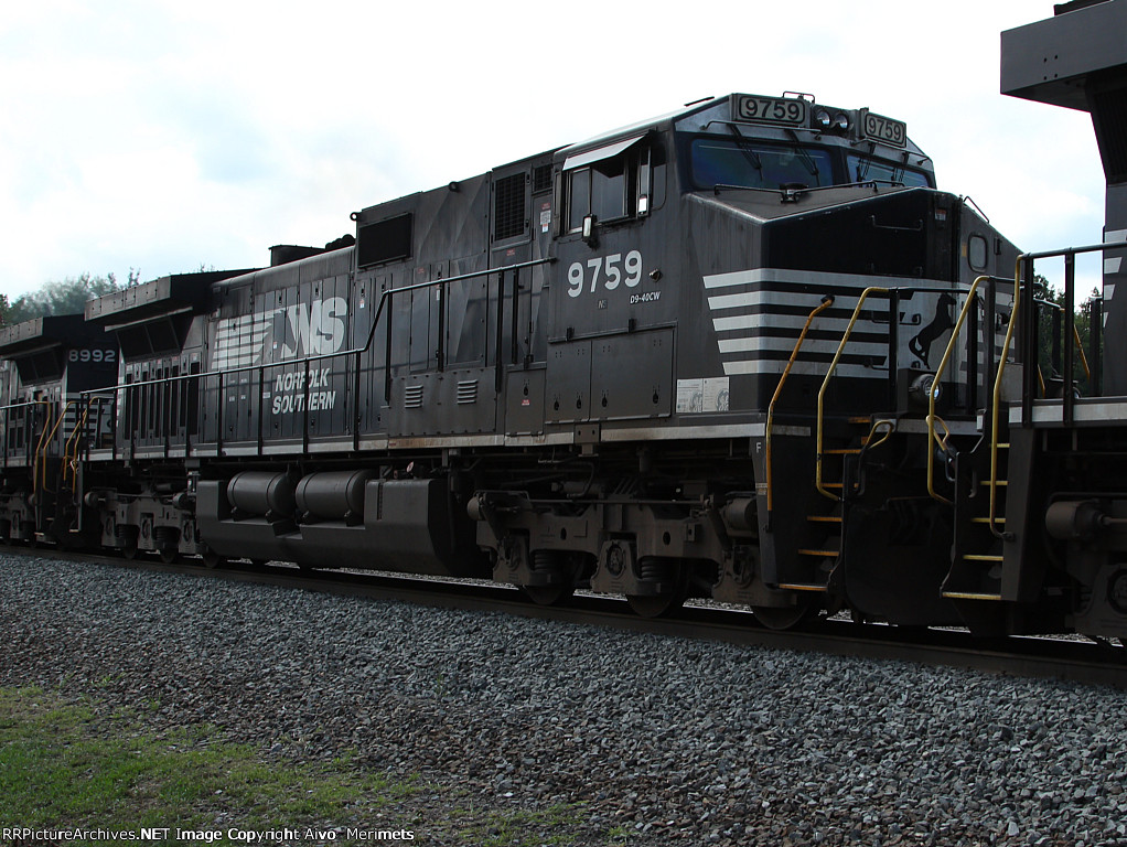 NS 9759
